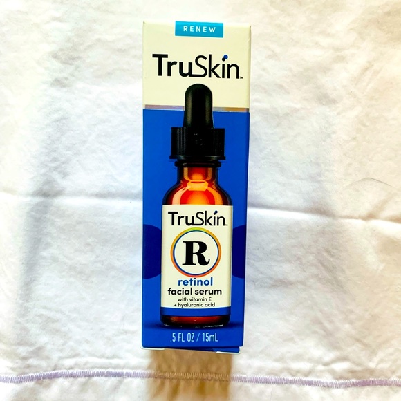 TruSkin | Skincare | Truskin Retinol Serum | Poshmark